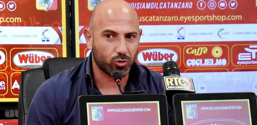 Calabro: «Non mi è piaciuto l'atteggiamento della squadra» [VIDEO ...